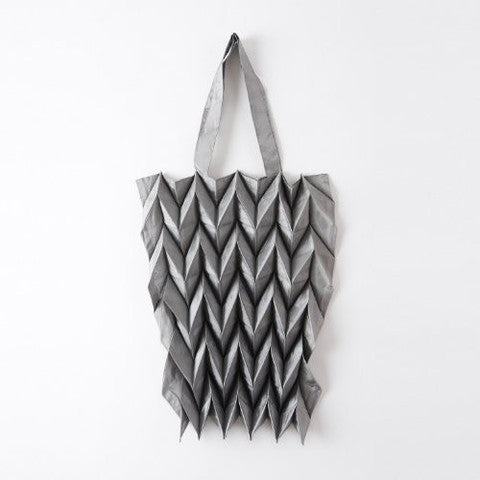 NUNO Bag: "New Sputtering Gloss Origami" (Silver) – NUNOonline